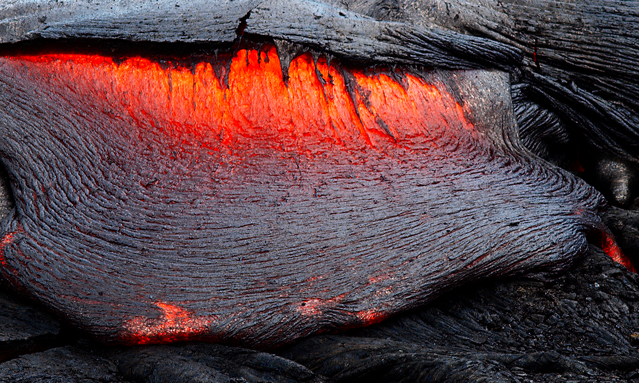 Estimating the viscosity of volcanic melts from the vibrational properties of their parental ...